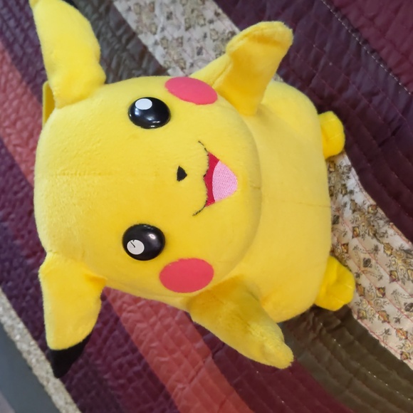 Hasbro | Other | Hasbro Talking Shaking Battle Ready Pikaaachu | Poshmark
